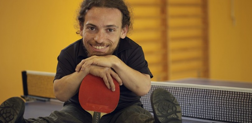 Glance Up, ver online en Filmin